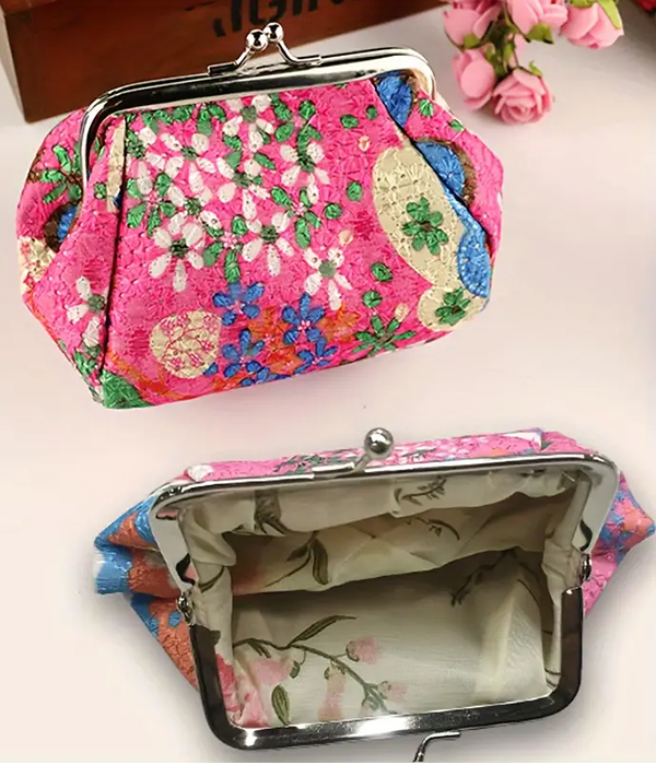 Login to see Wholesale Price